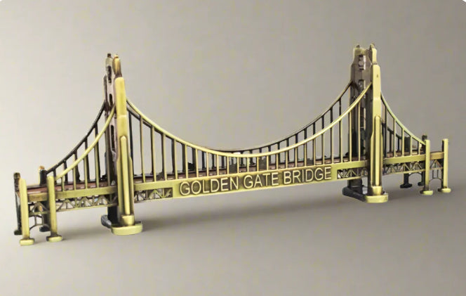 Metal Golden Gate Bridge Model For Decoration – Citystore.pk